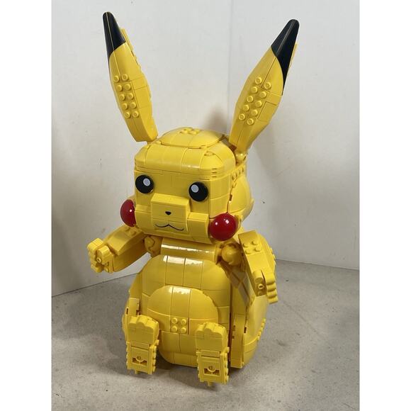 Construx | Toys | Mega Construx Pokmon Jumbo Pikachu 3inch Building ...
